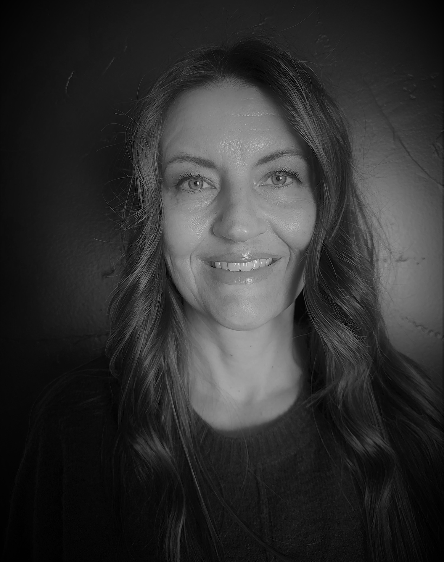 bio | J. Amber Egbert